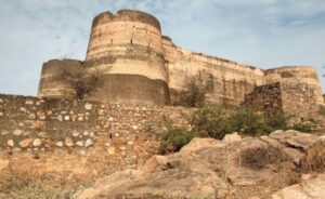 Best Tourist Spots Near Jaipur Within 50 KMs (2024 Update)