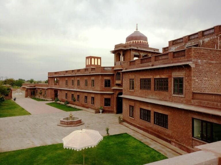 Top 10 Places to Visit Near Jodhpur in 2024